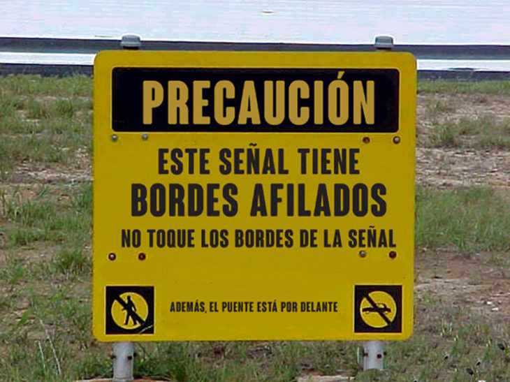 un aviso - Meme subido por perucrazy :) Memedroid