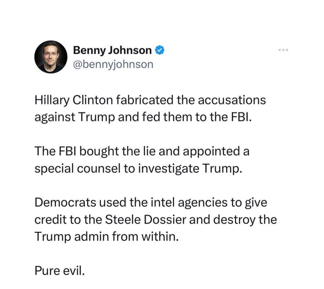 she started the lie and her idiot followers believed it - Meme subido ...