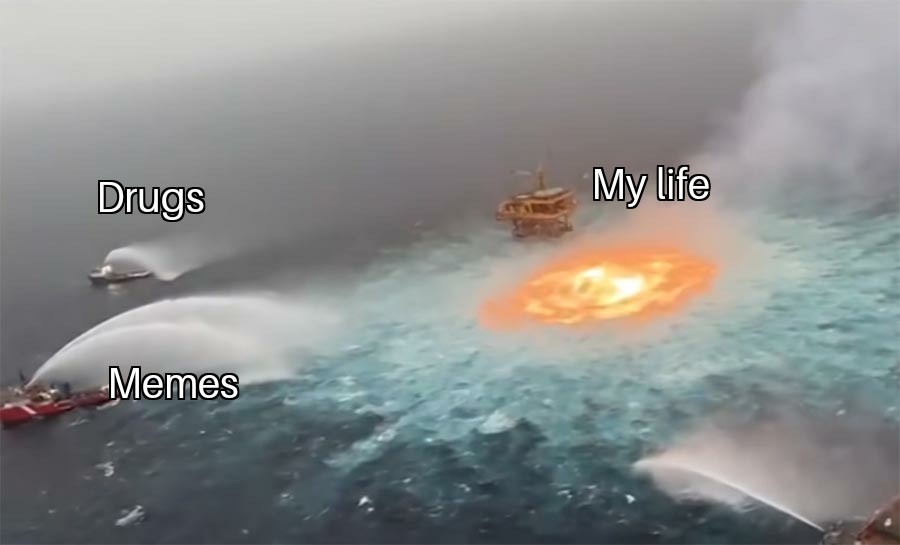 They keep me afloat - Meme subido por Monkey_Man_95 :) Memedroid