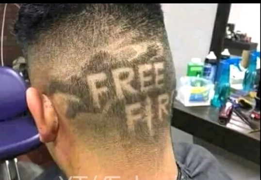 Wacala un pobre - Meme subido por Mooonster_YT_XD :) Memedroid