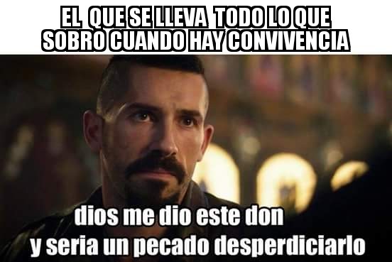 Yo siempre me llevo todo lo que sobra hasta los vasos de plástico ...