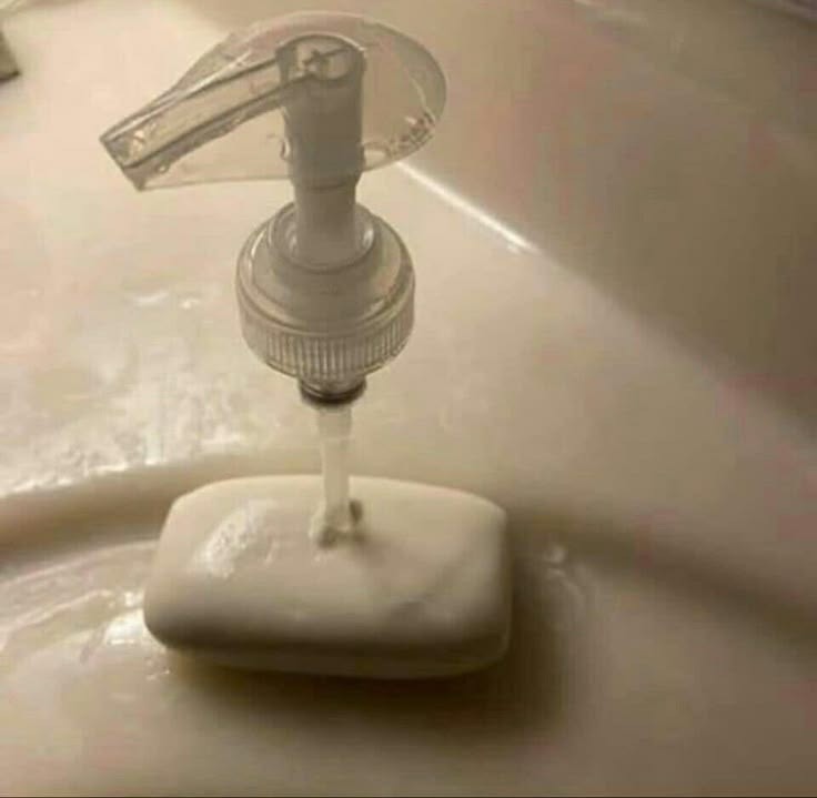 The Latest Memes :) Memedroid