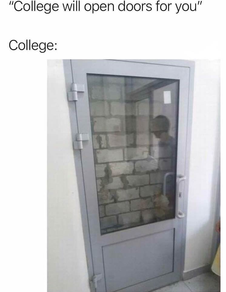 Does anyone even read this - Meme subido por Ermel :) Memedroid