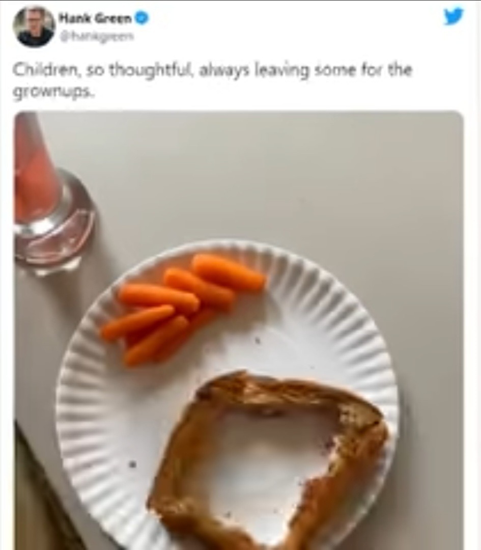 Who else wants to fill up the crust with those carrots? - Meme by ...