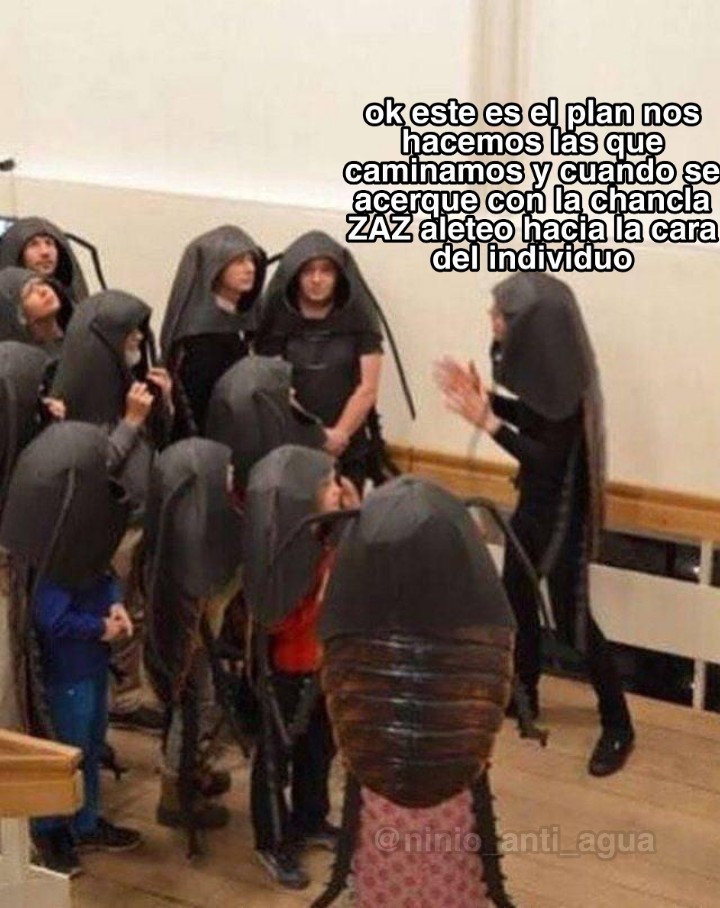 Reunion de cucarachas - Meme subido por Ninio_anti_agua :) Memedroid