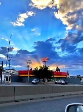 Aleluya un Oxxo - Meme subido por Mooonster_YT_XD :) Memedroid