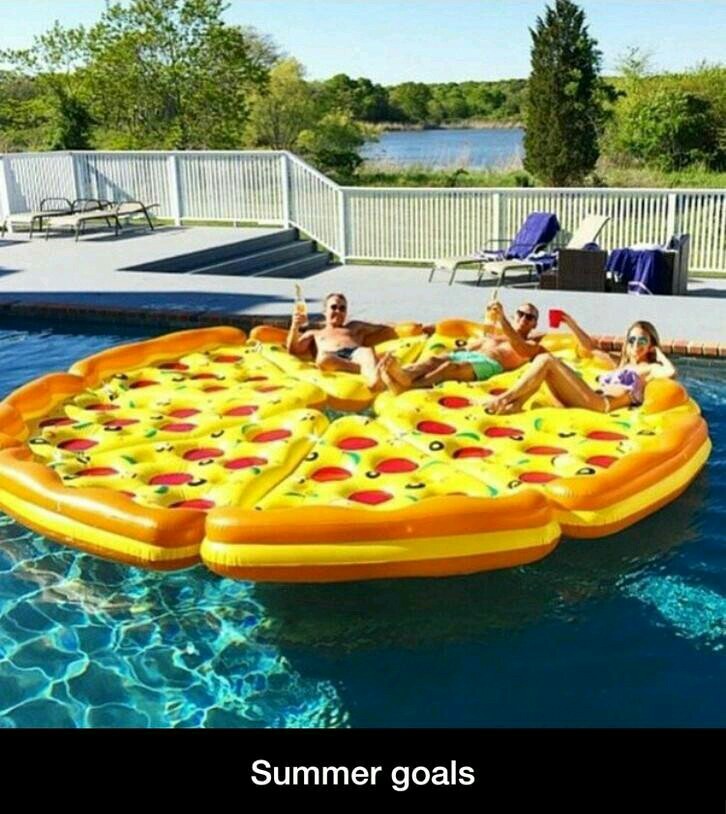 Floating pizza - Meme subido por hpinvent12 :) Memedroid